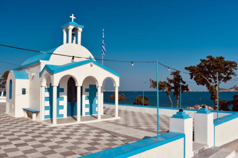 Cosa vedere a Milos: scopri l'incantevole isola della Venere